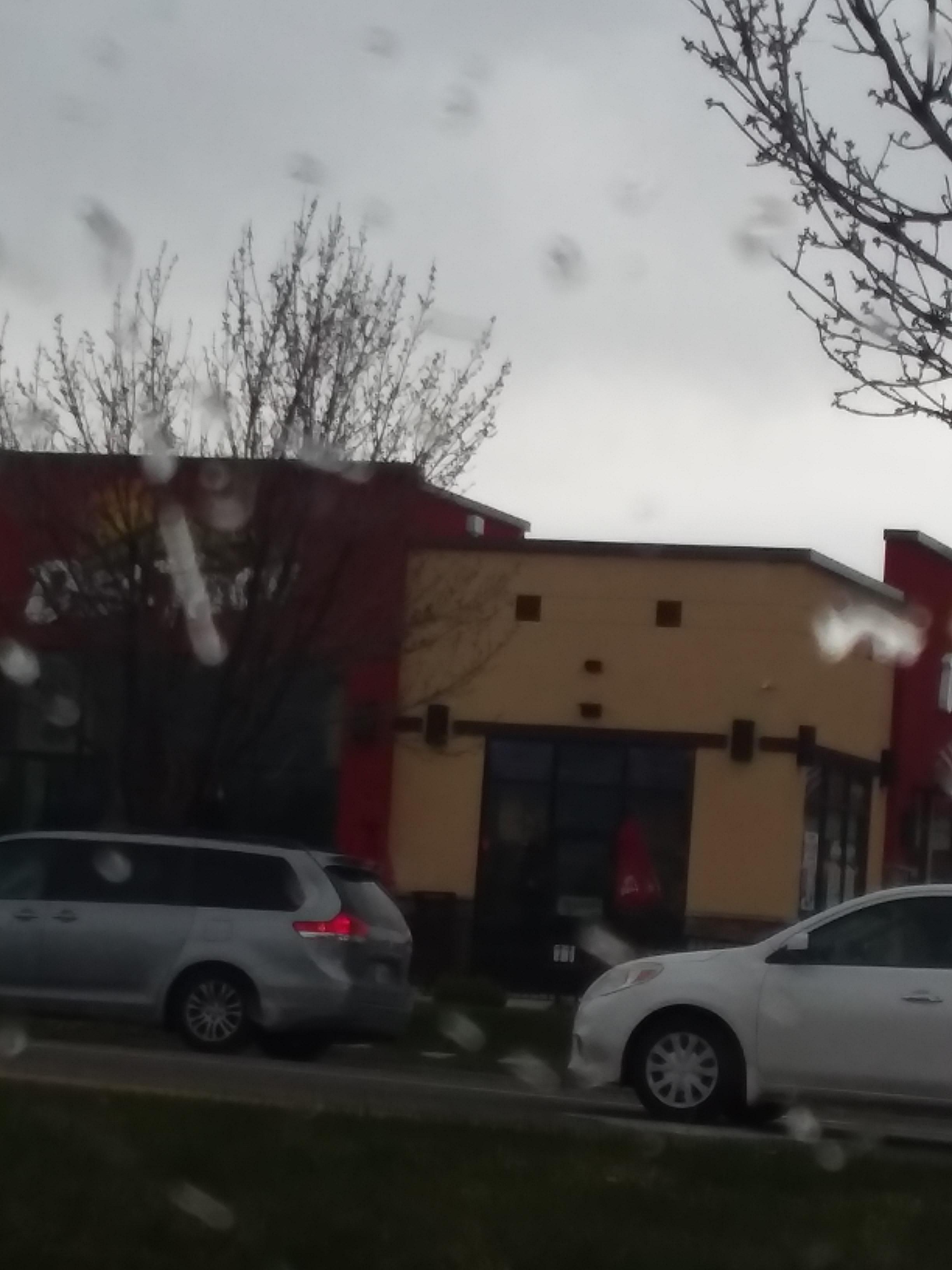 A face on the side of taco bell | Scrolller
