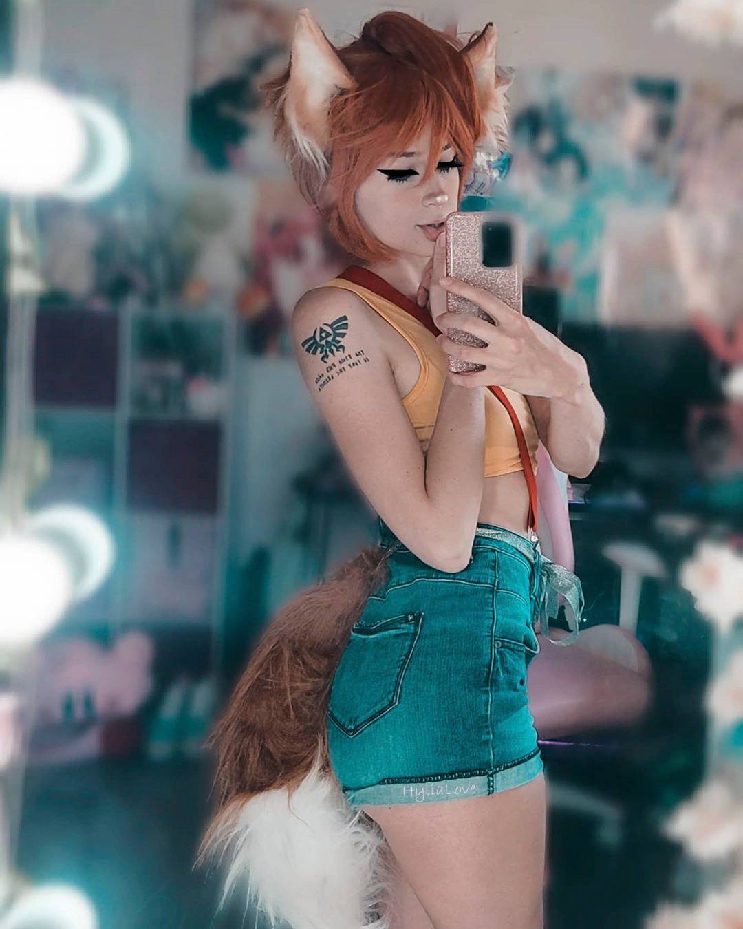 Foxy Misty by HyliaLove | Scrolller