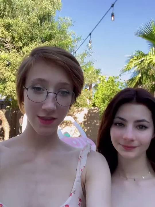 a little twist on a tiktok trend hehe | Scrolller