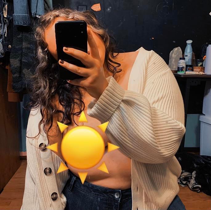 a lonely Midwestern gal new to OnlyFans! Sub for free! 😻 | Scrolller