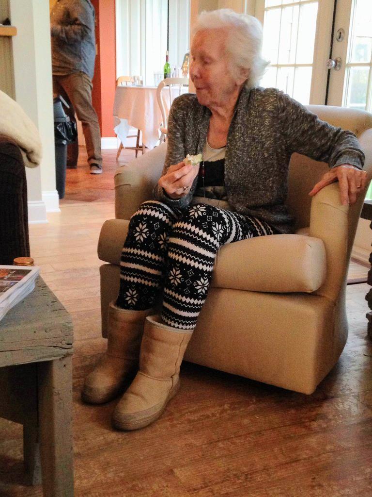 A redditor's sexy gramma | Scrolller