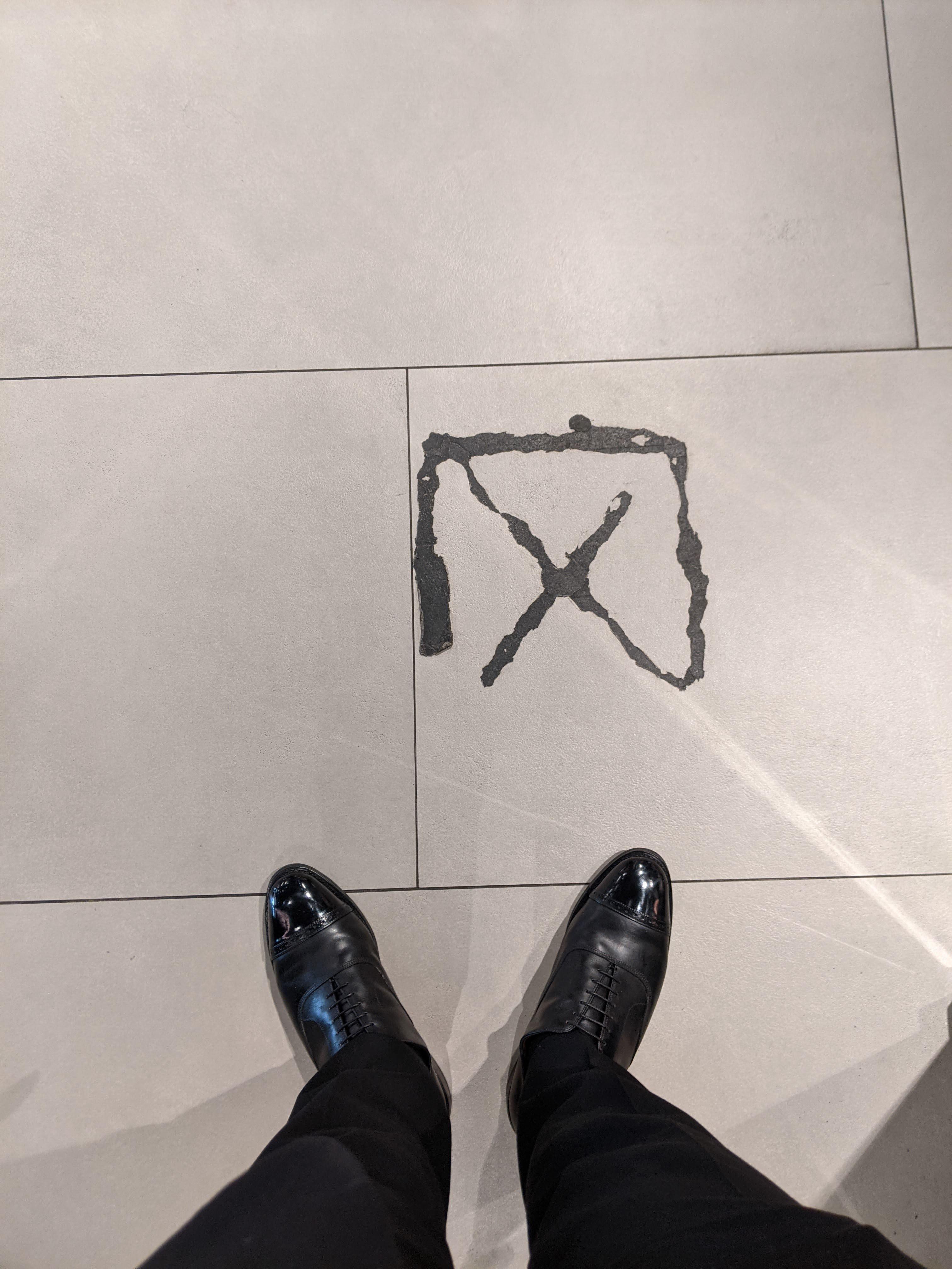 A work selfie with my Black Fifth Avenue | Scrolller