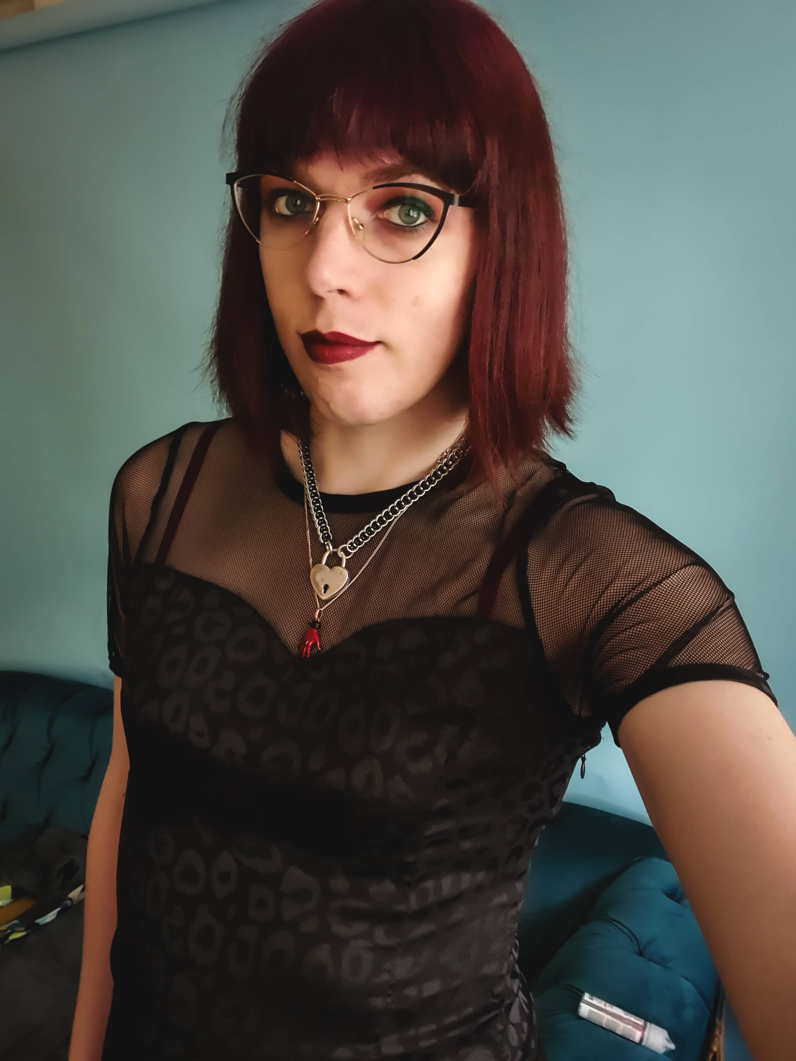 Aaaaaa finally went on a night out in a dress!!!! | Scrolller