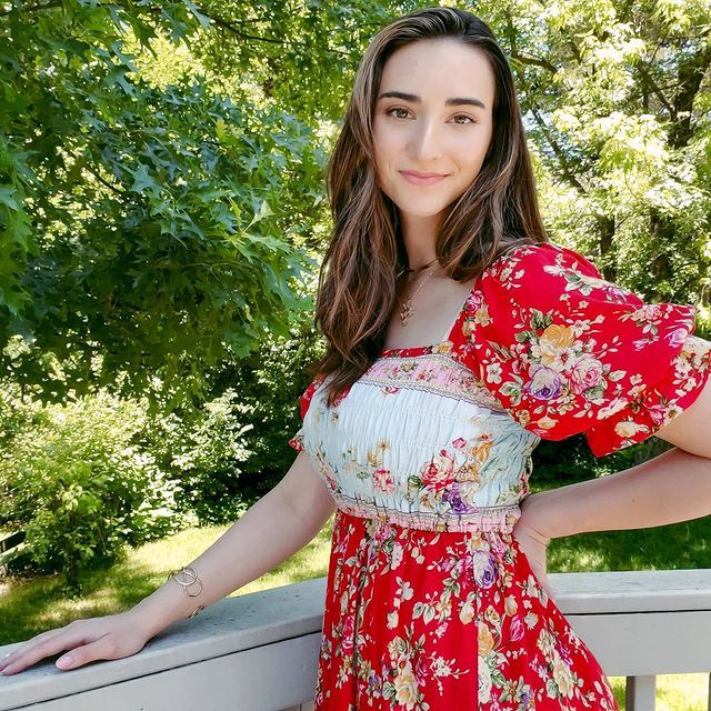 Abigail Shapiro | Scrolller