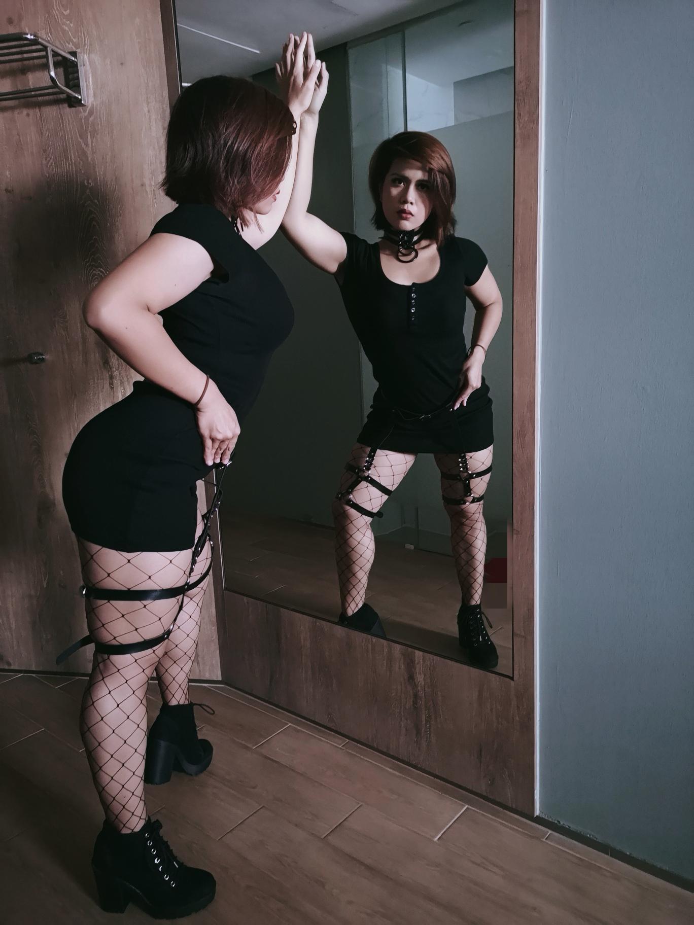 About to slay some zombies. | Scrolller