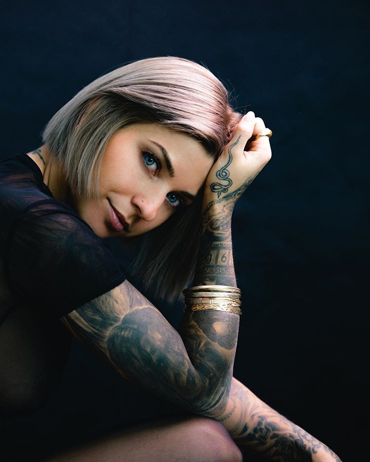 Absolute Goddess | Scrolller