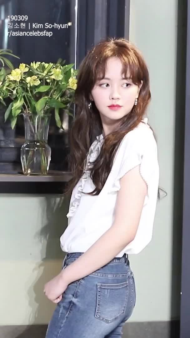 Actress - Kim So-hyun | 김소현 | Scrolller