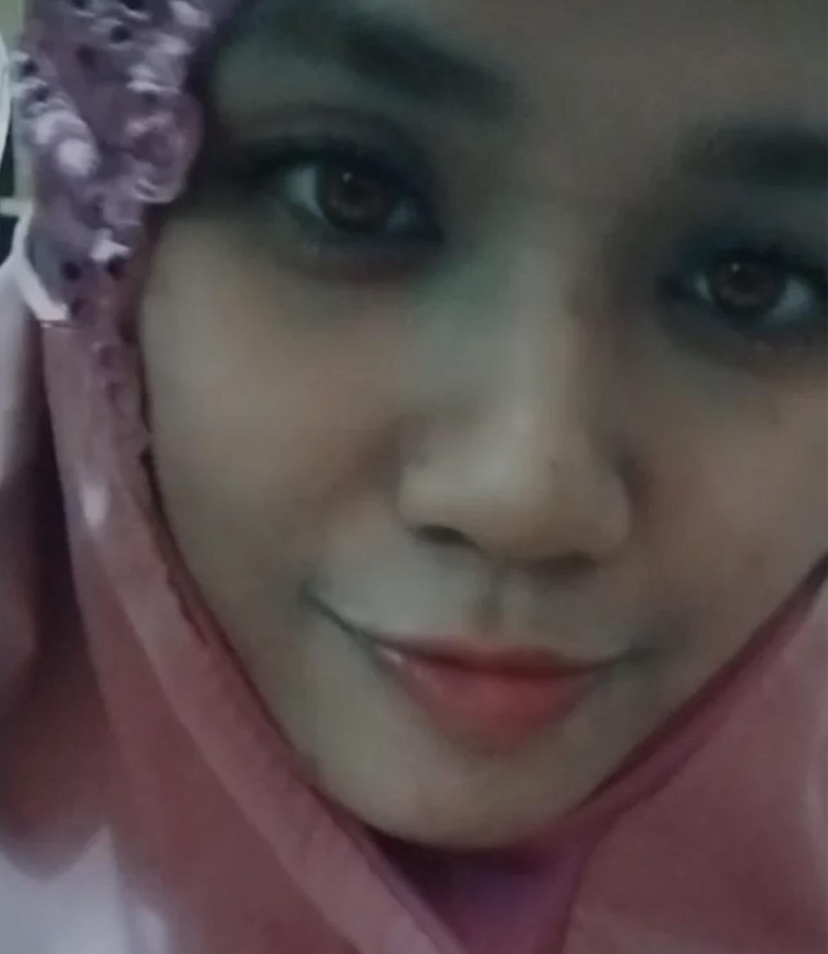 ada nak pancut? | Scrolller