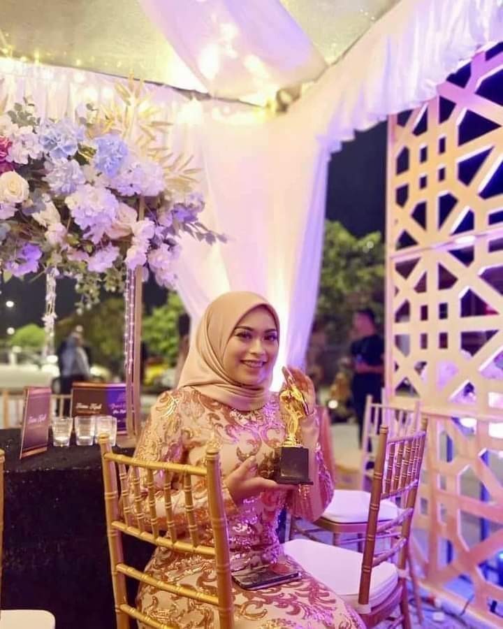 Ada sauce ka no faptain🥺🥺 | Scrolller