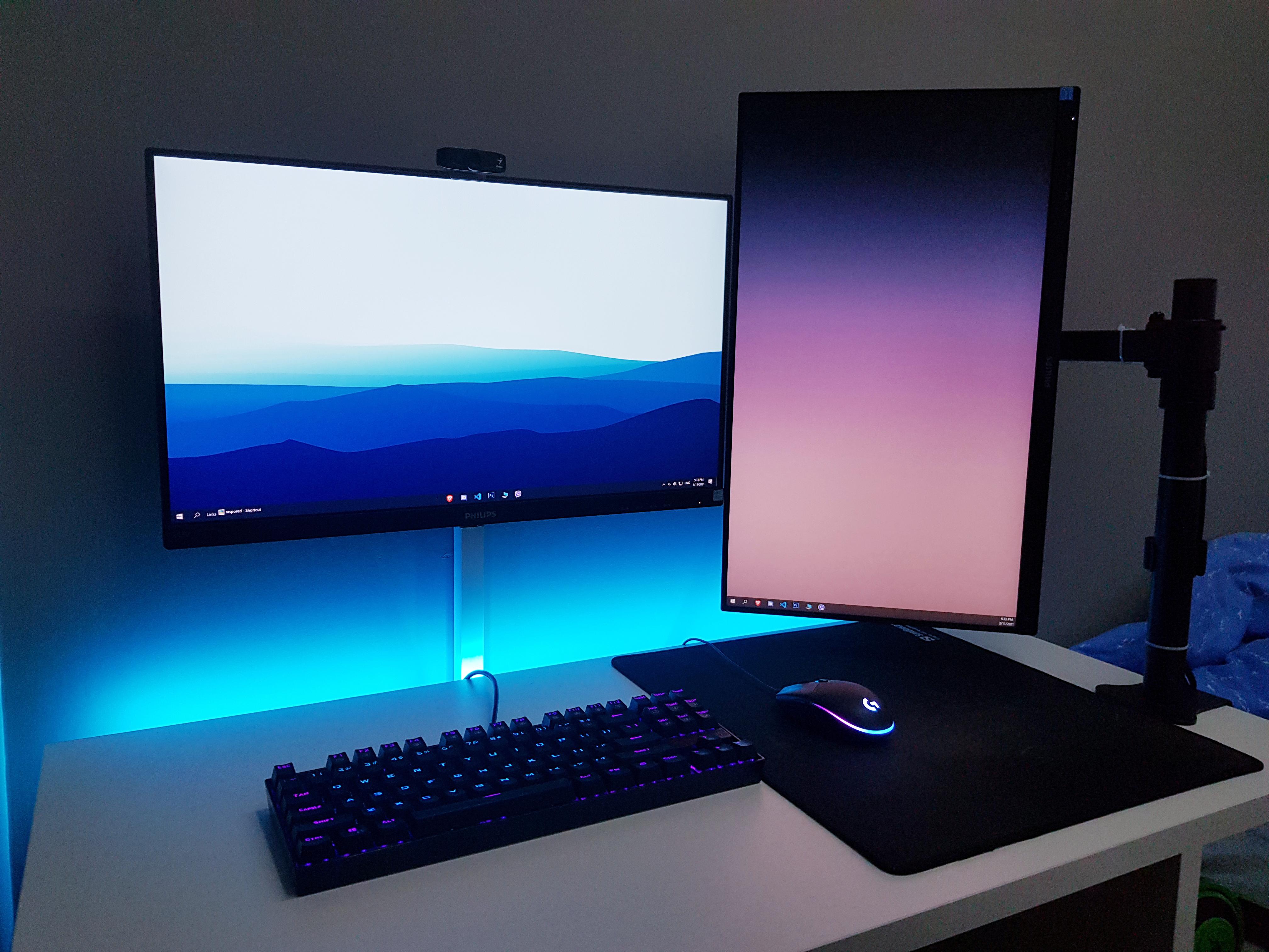 Added 2nd monitor | Scrolller