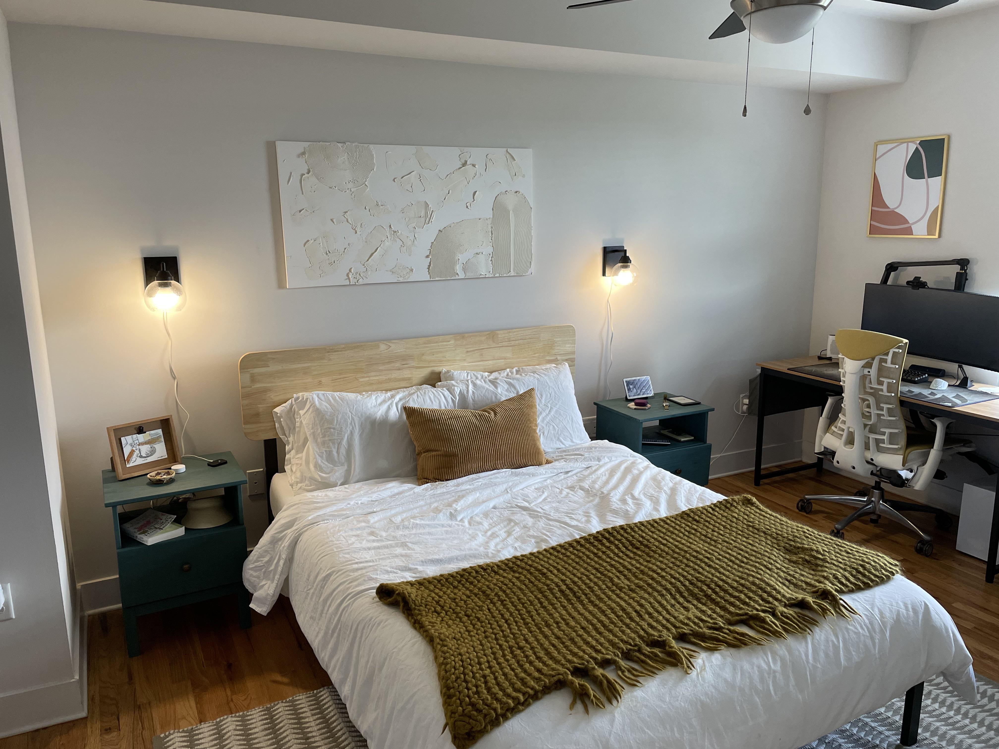 Added some new lights and a painting (m23) | Scrolller