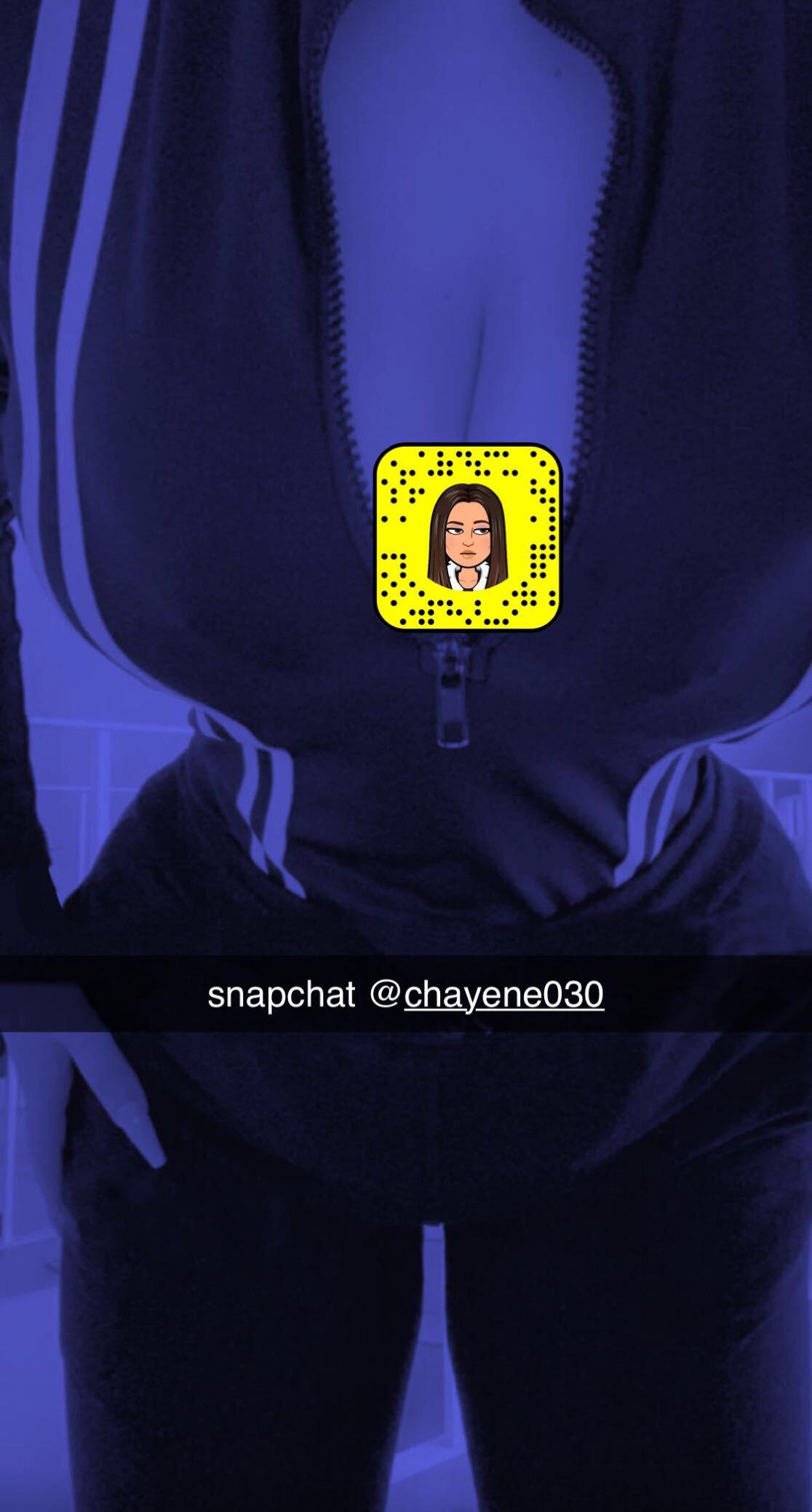 ich adde jeden zurück😼💦💦 | Scrolller