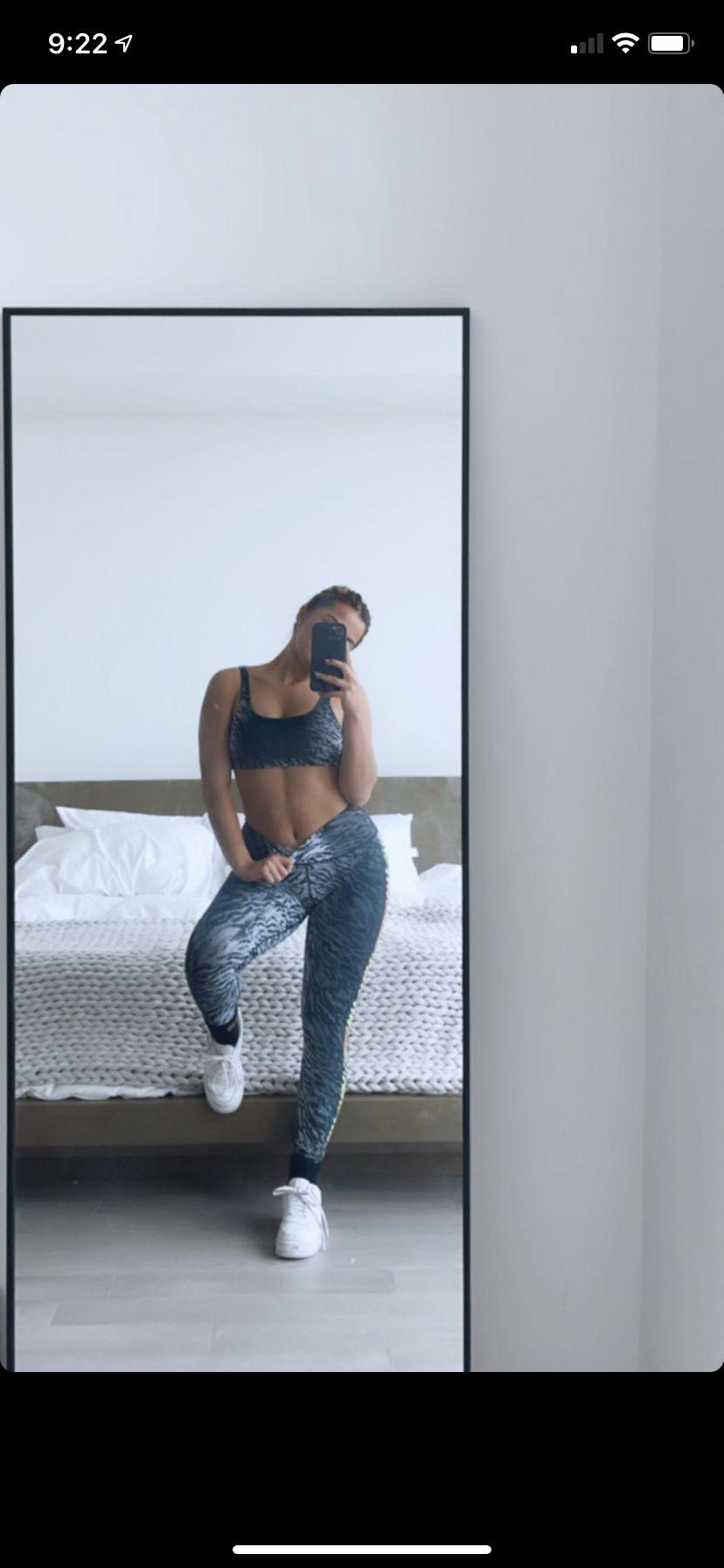 Addison Rae🥵 | Scrolller