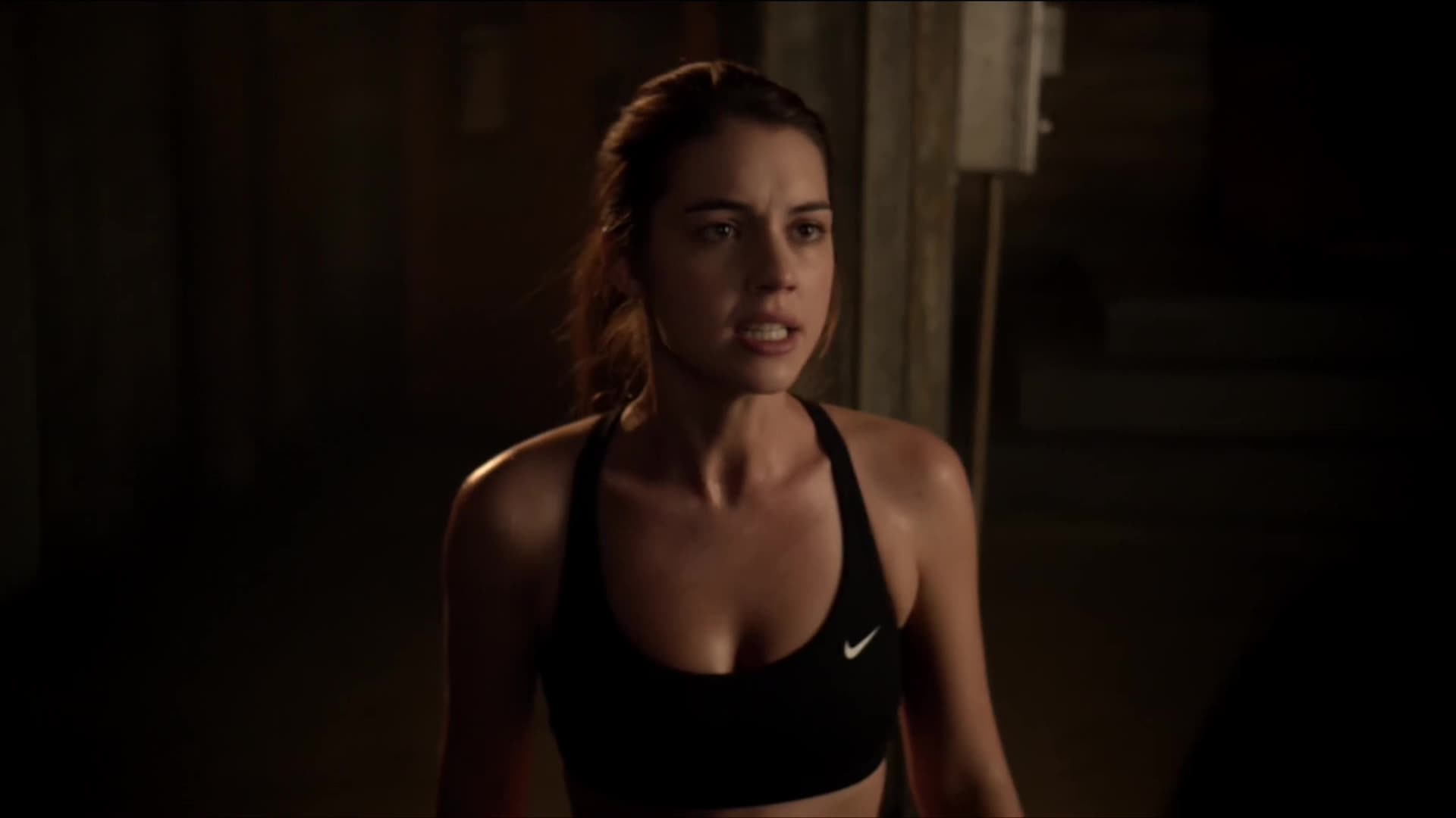 Adelaide Kane | Scrolller Adelaide Kane | Scrolller