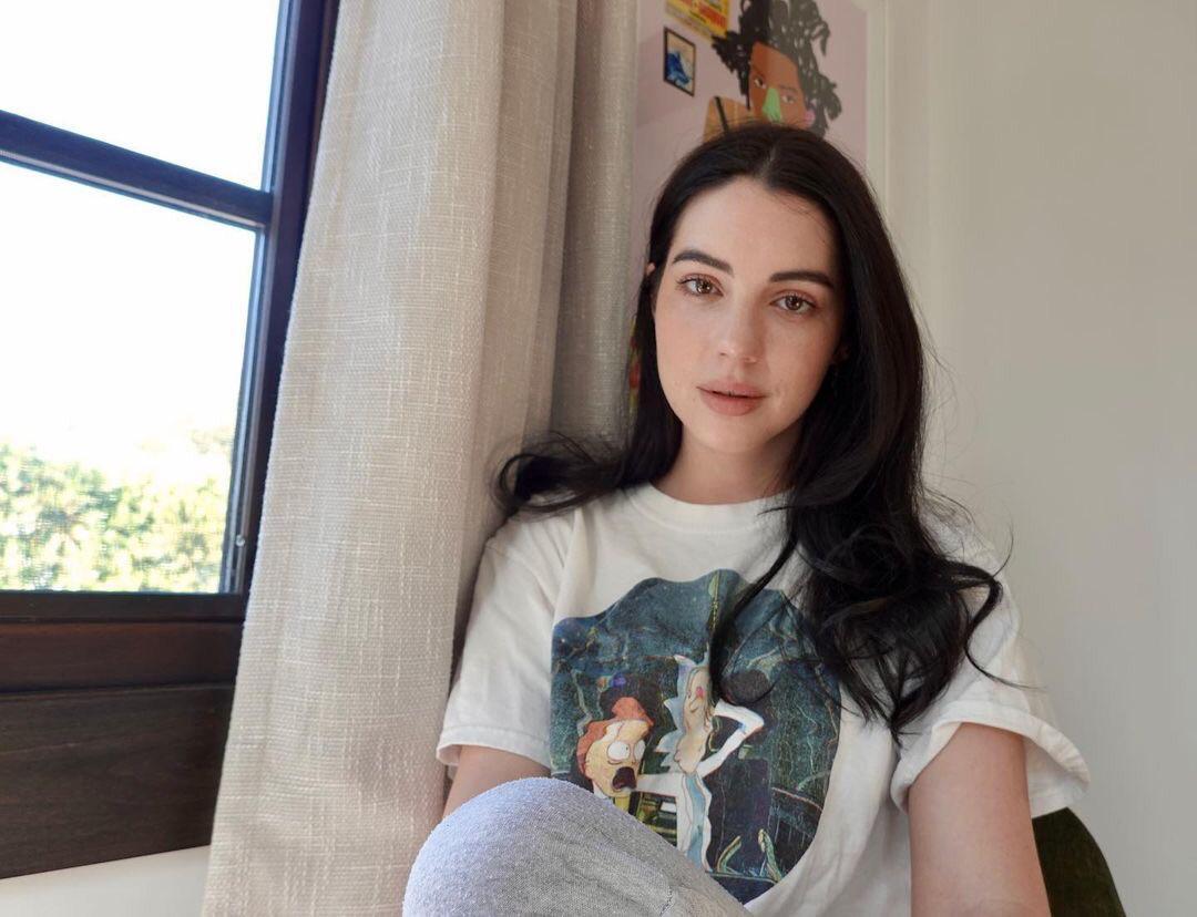 Adelaide Kane [Tenaya 7, RPM] | Scrolller