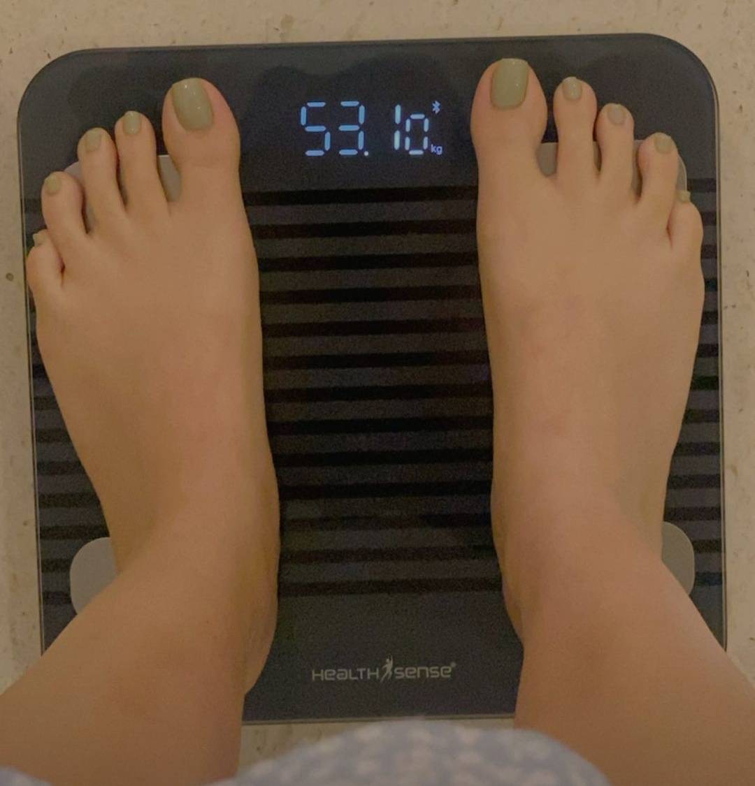 Aditi Bhatia Feet Can Lick Every Inch Of Those Divine Feet Age 25