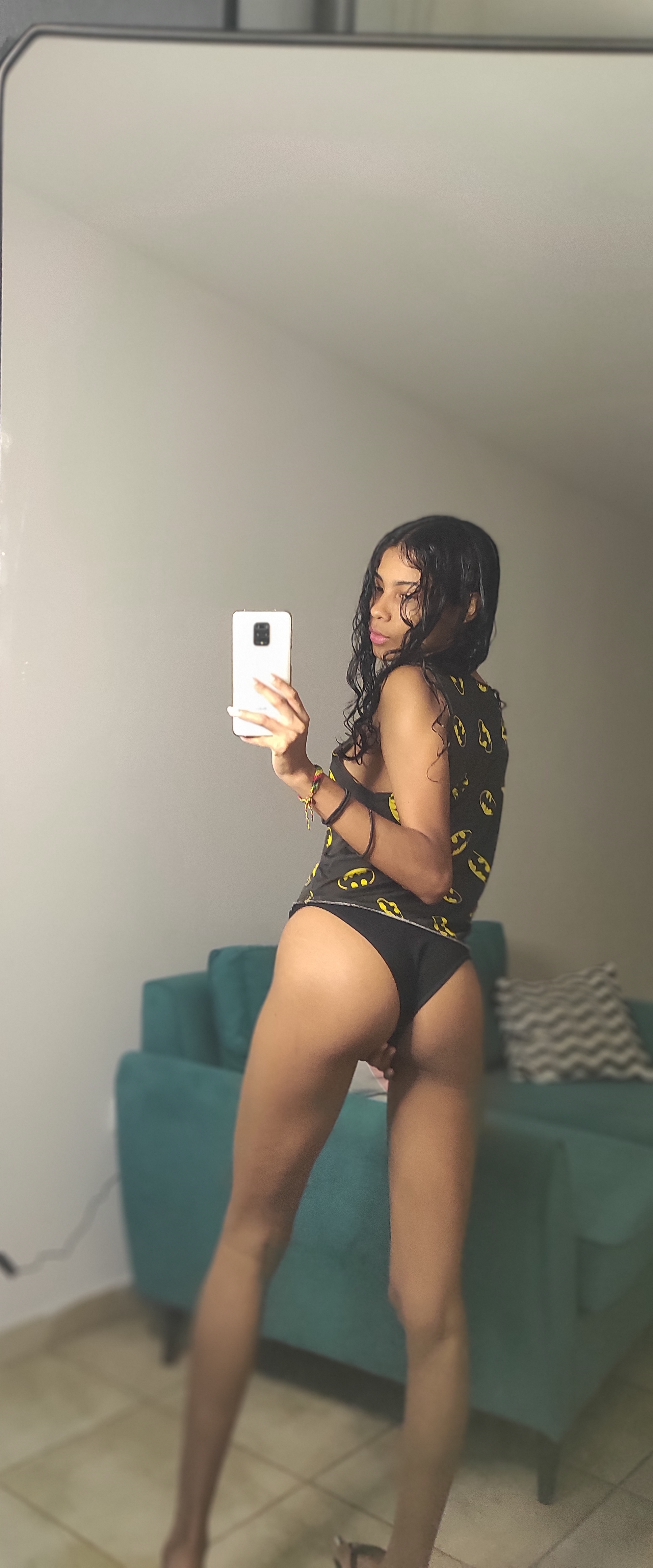 after a shower, ready to sleep | Scrolller