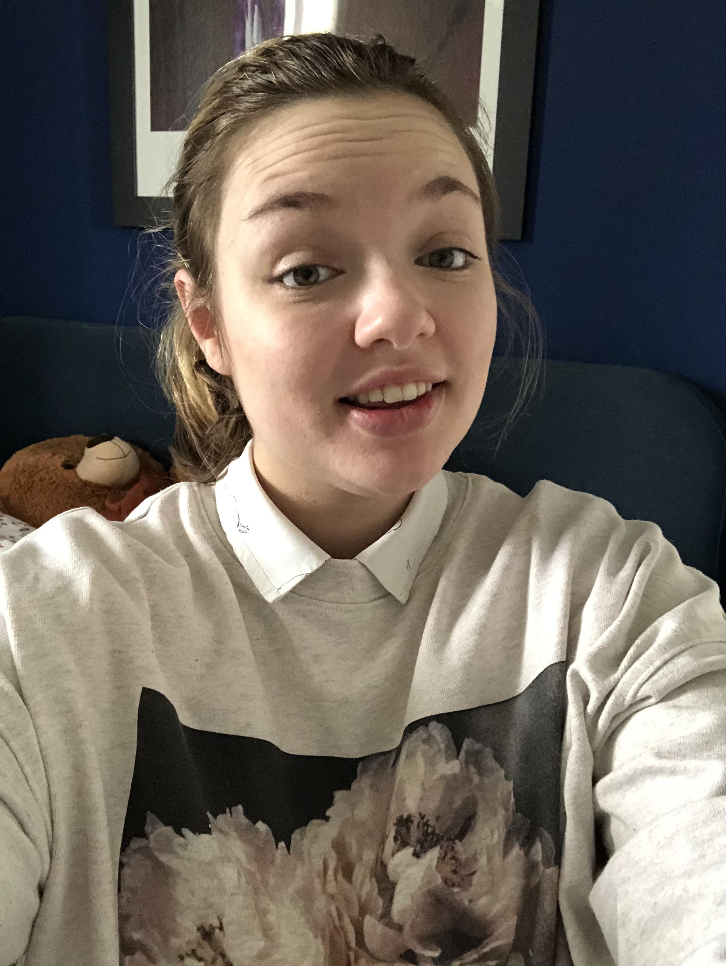 After two days of full make up I went no make up again 🙈 f/22 | Scrolller