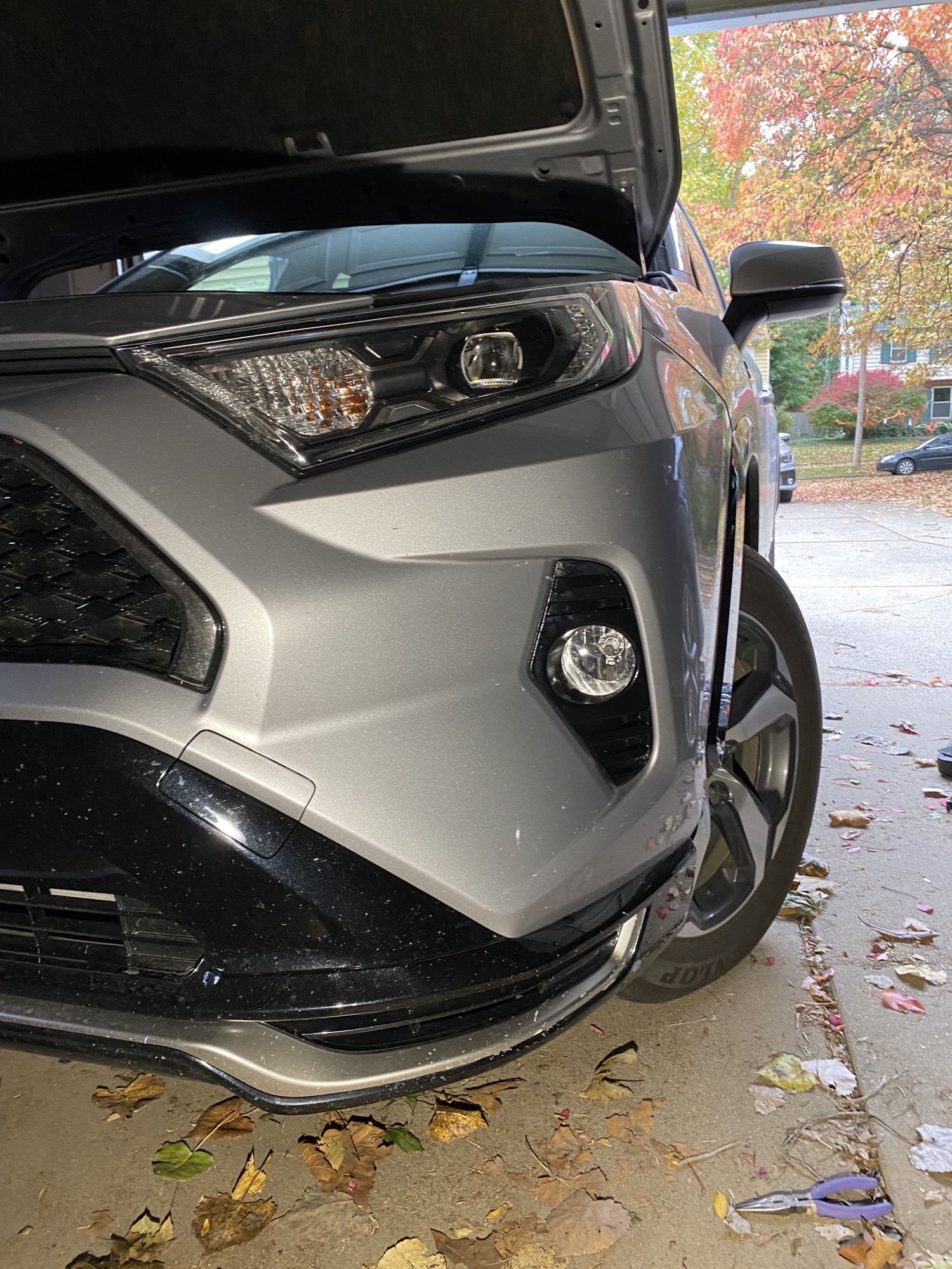 Aftermarket fog lights, halfway there! | Scrolller