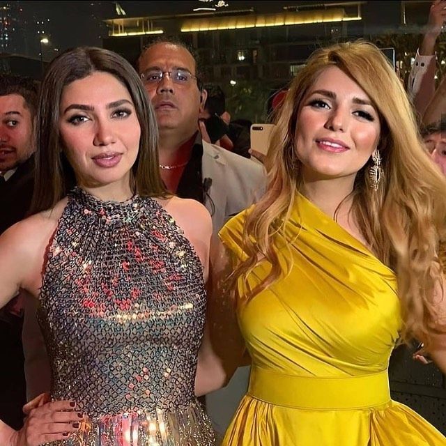 Ahh These Busty Chicks Are Asking for A Huge Load of Cum On their Faces | Scrolller