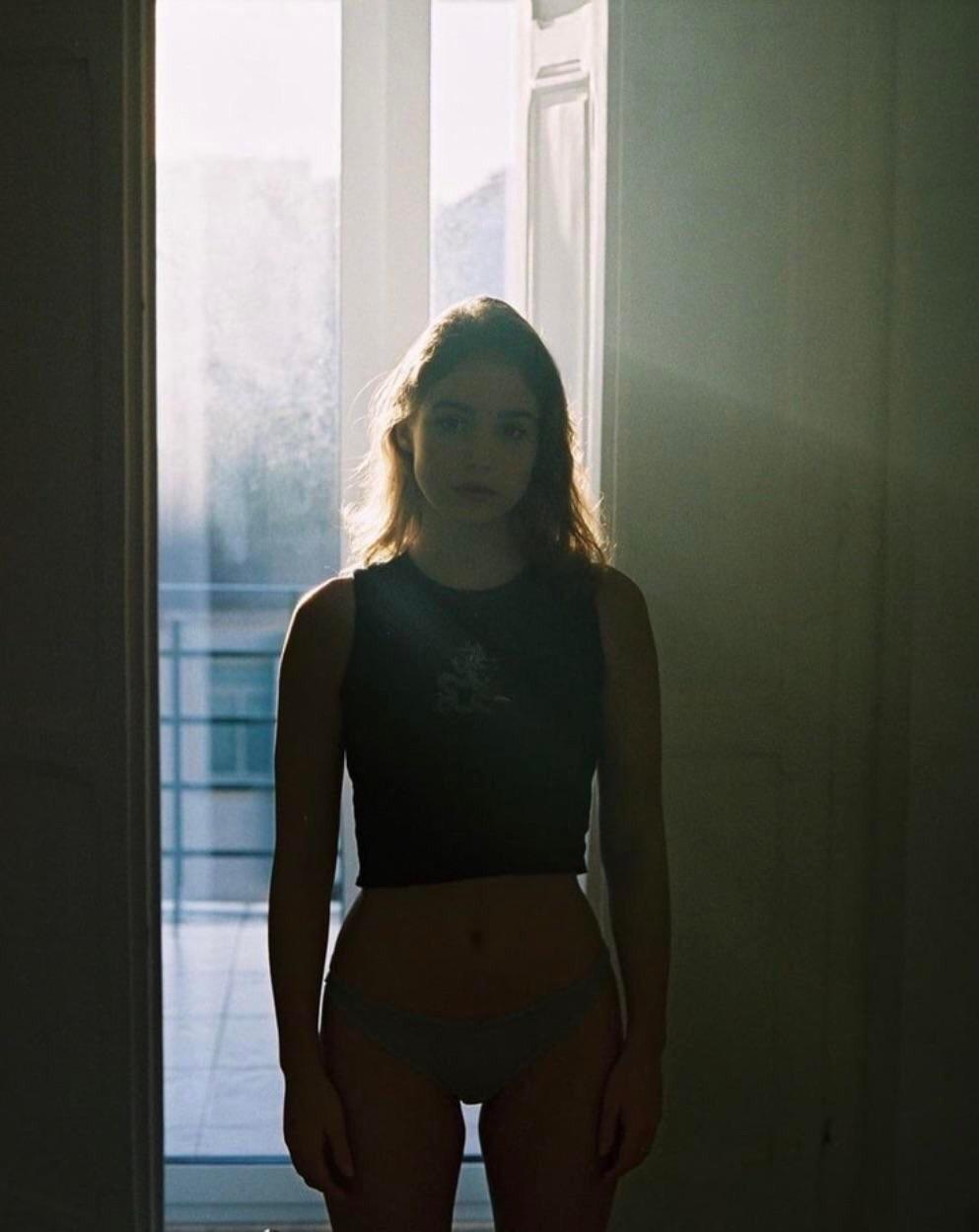 Alba Baptista | Scrolller