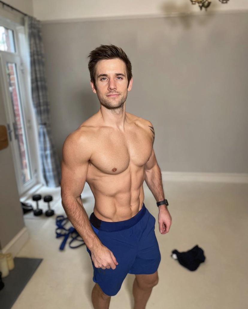 Alex Crockford | Scrolller