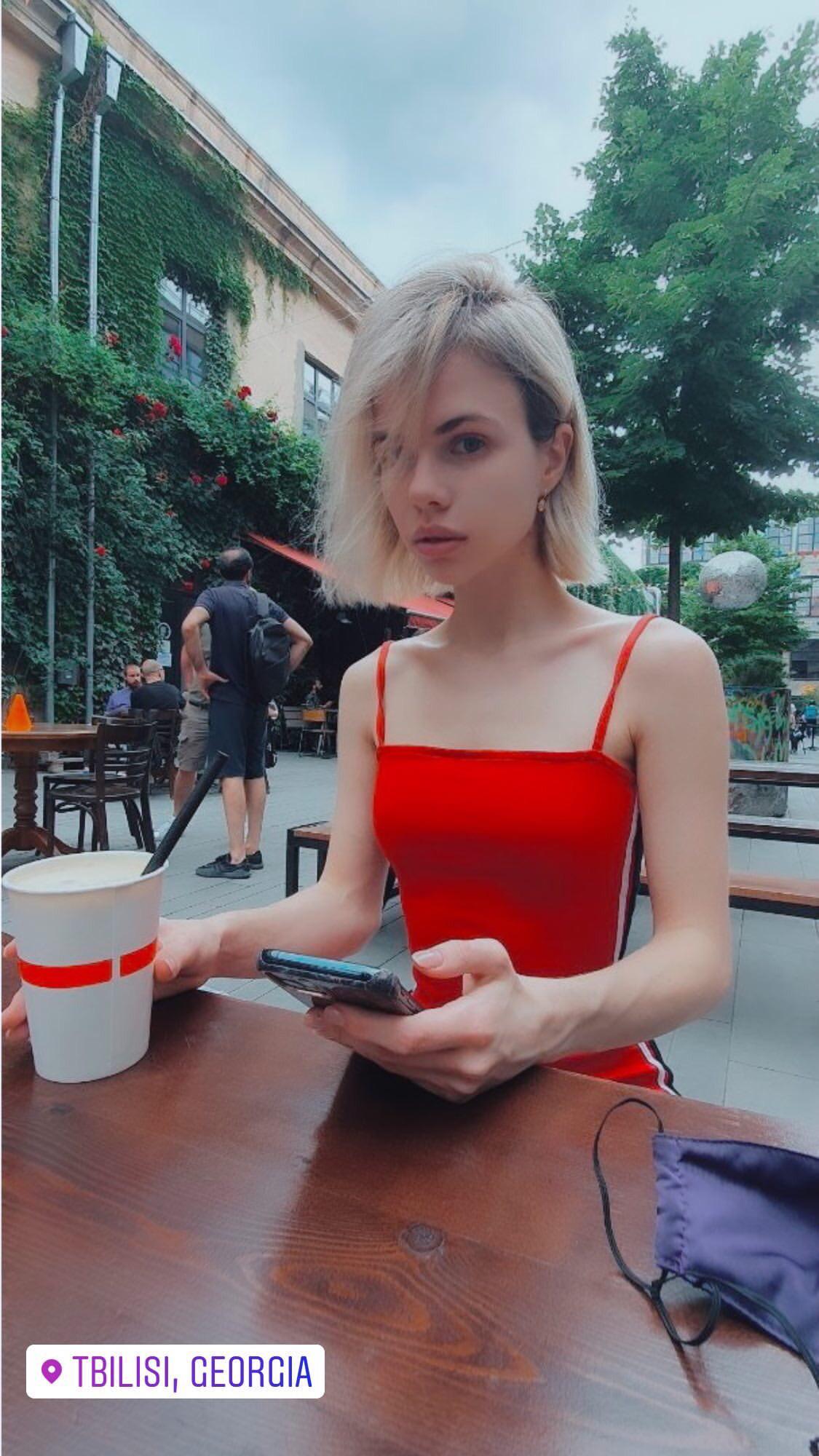 Alex Lolly | Scrolller