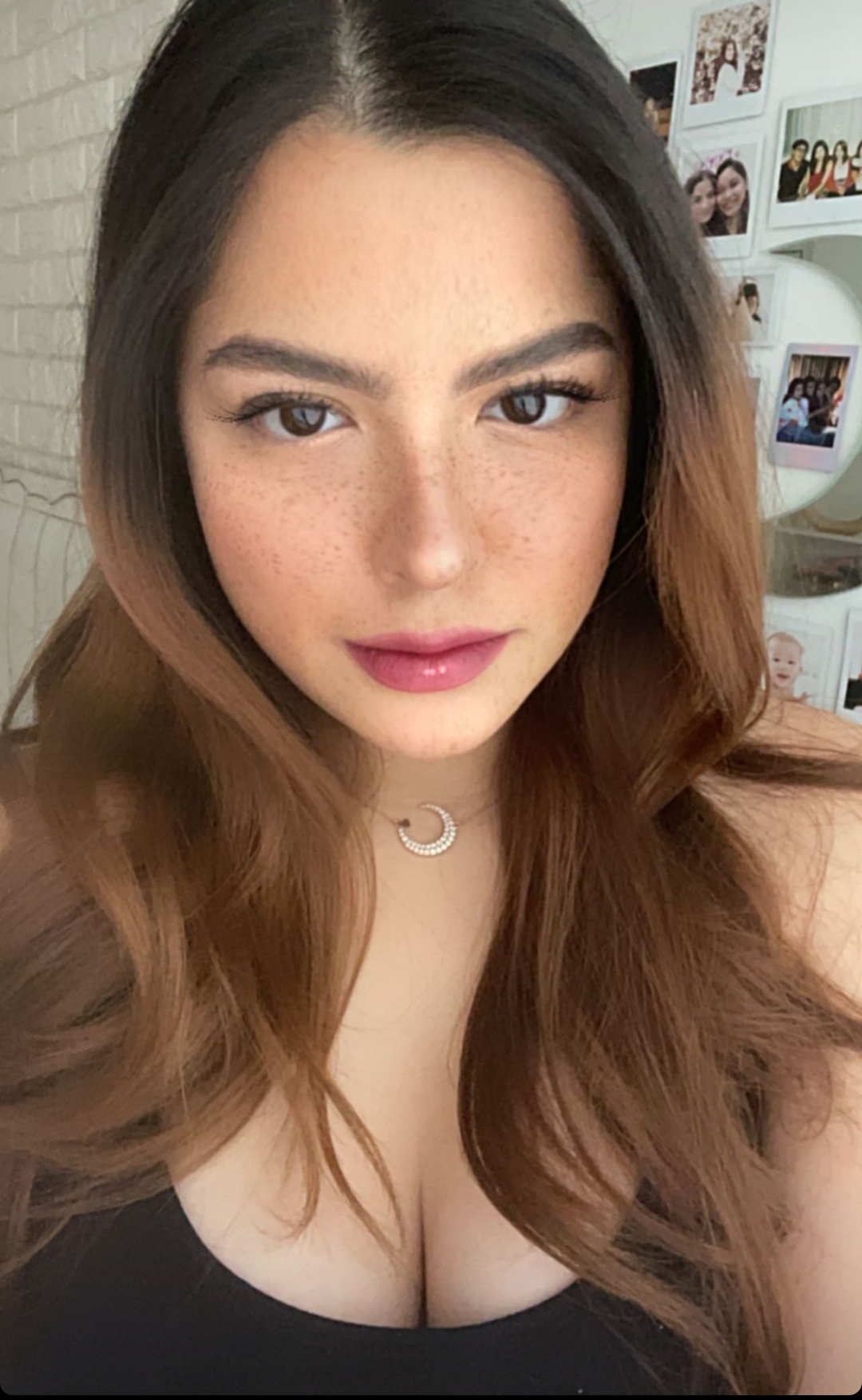 Alexa Ilacad ️ | Scrolller