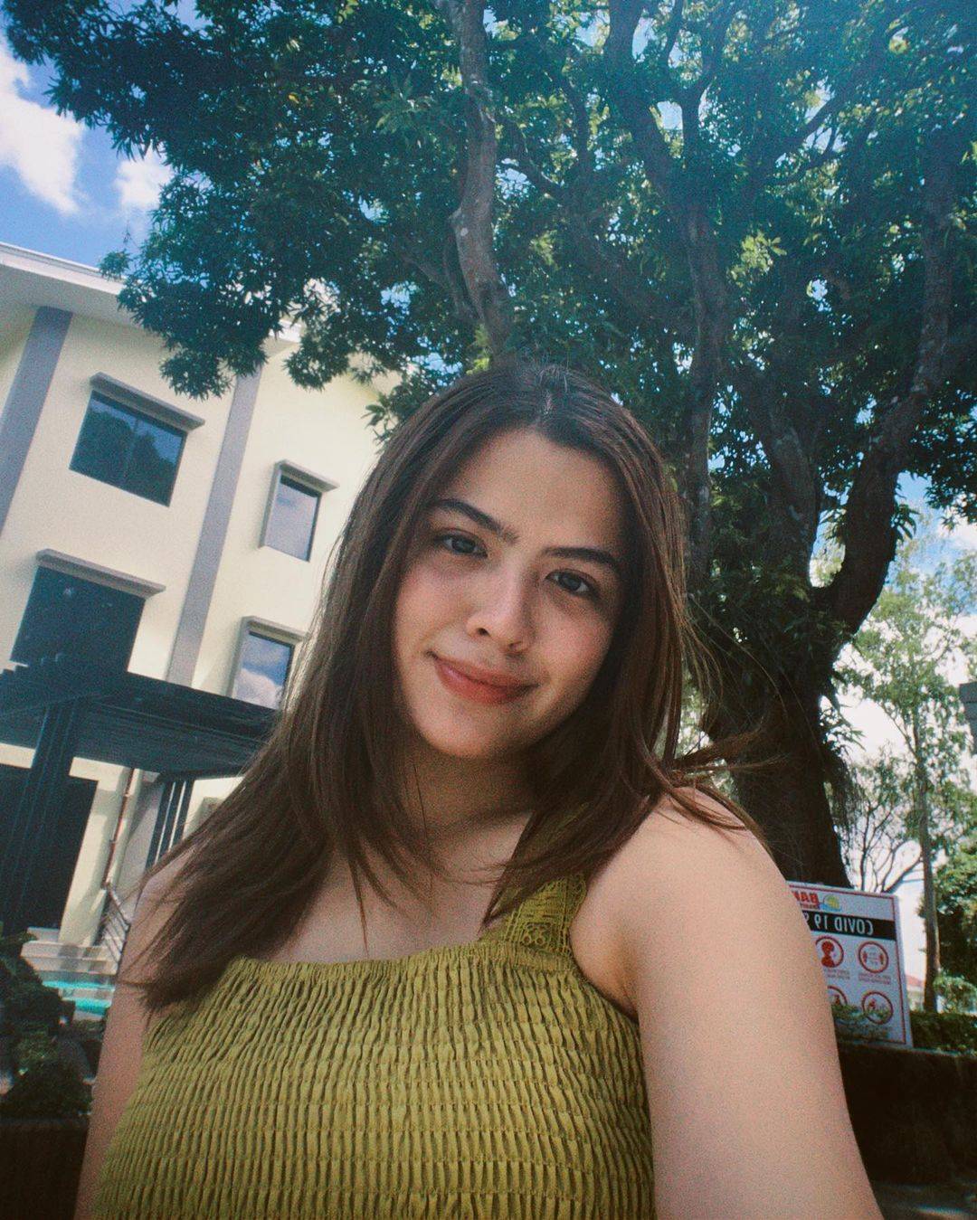 Alexa Ilacad | Scrolller