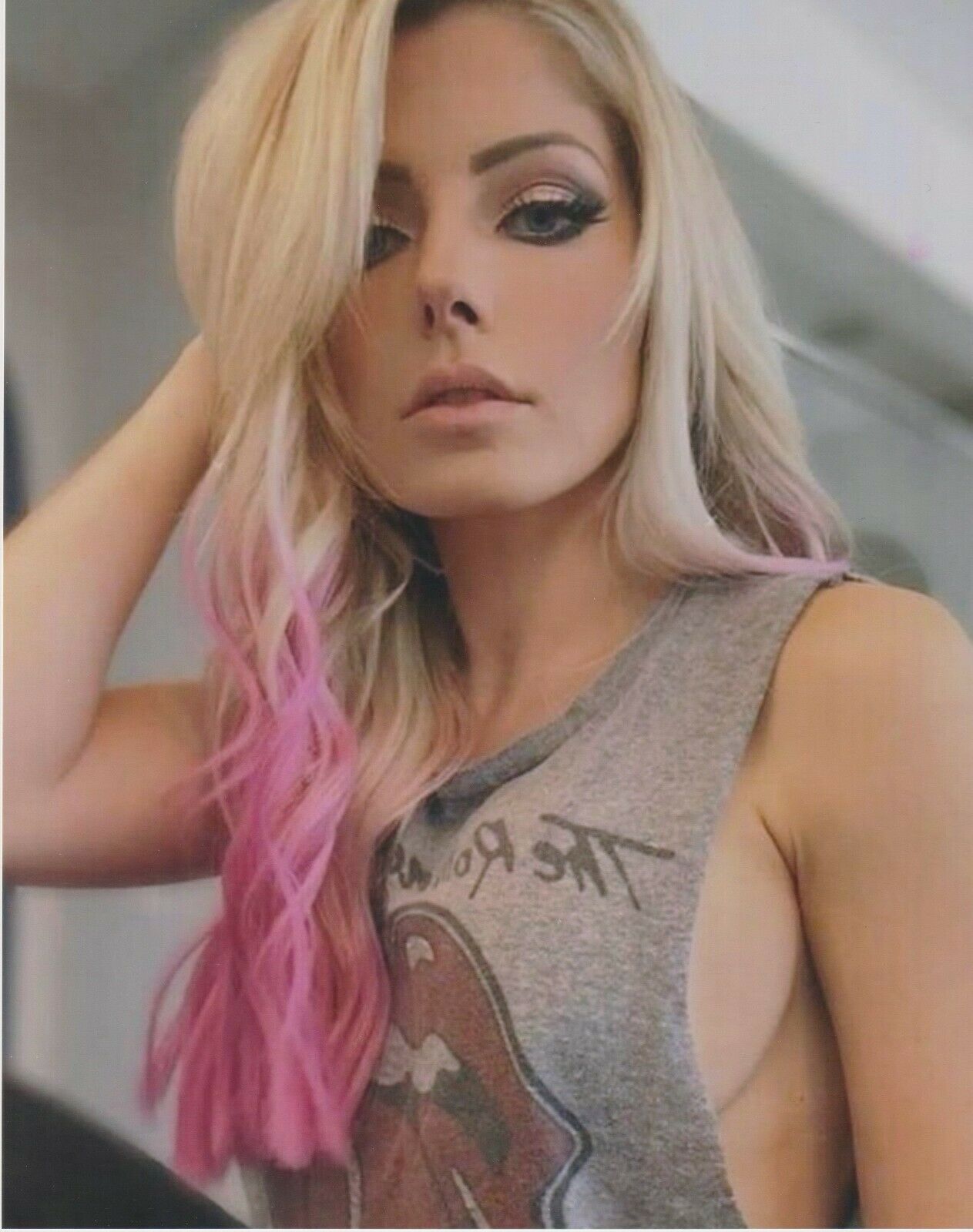 Alexa side boob | Scrolller