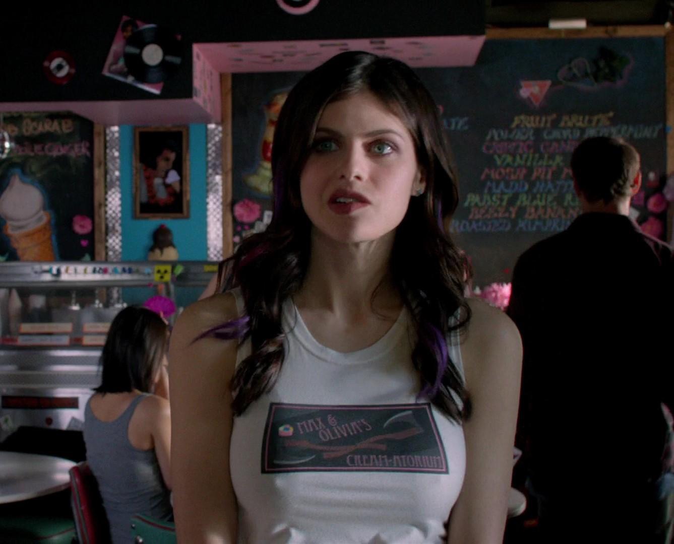 Alexandra Daddario. | Scrolller