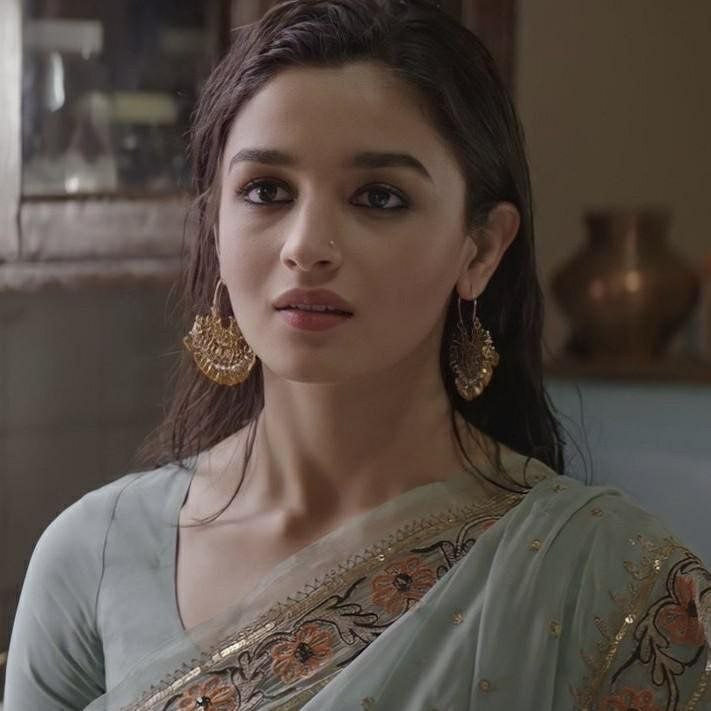 Alia Bhatt | Scrolller