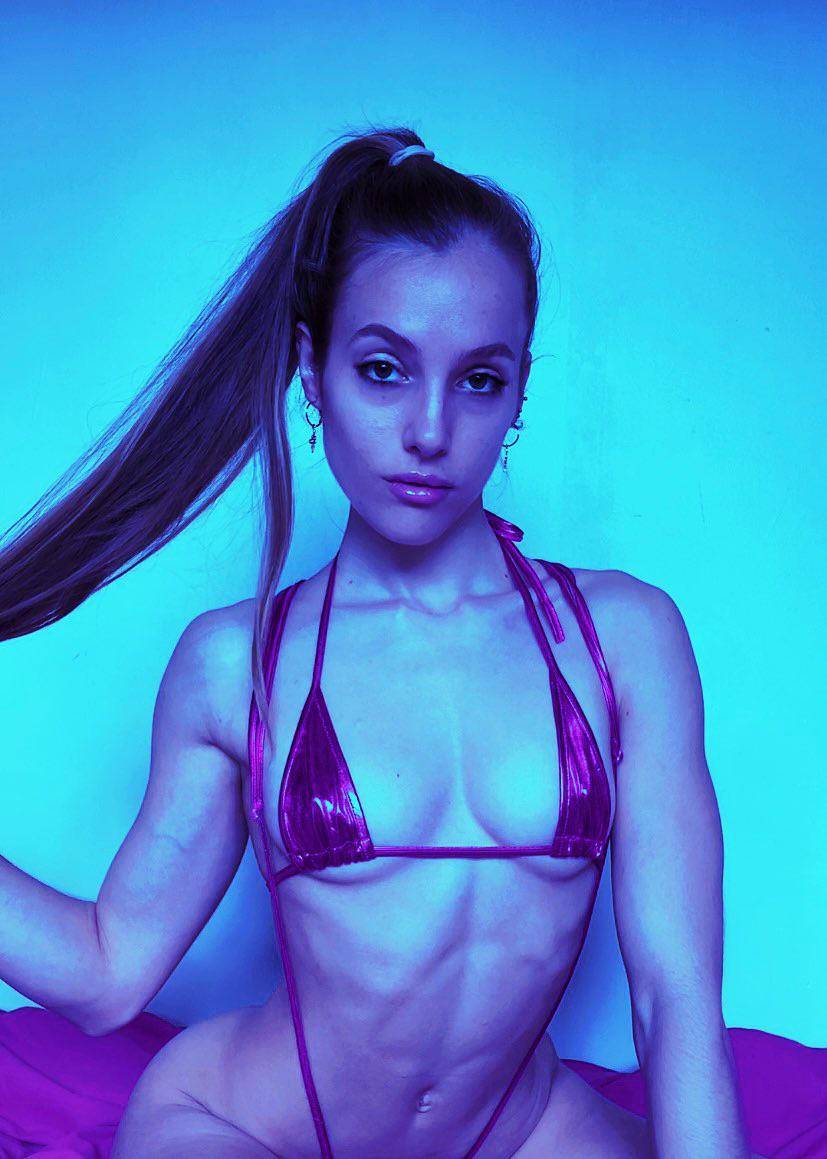 Alien baby 👽🛸 | Scrolller