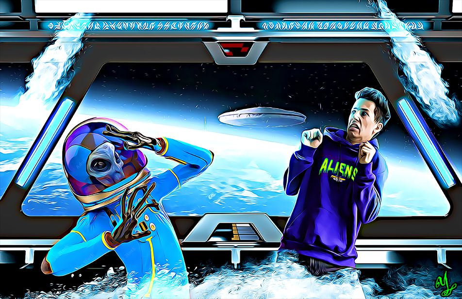 ALIENS!!!! | Scrolller