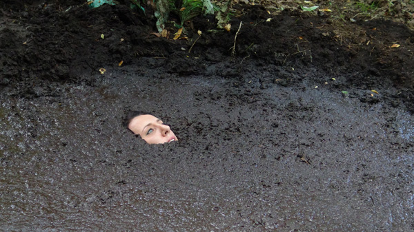 Alix has no escape | Scrolller