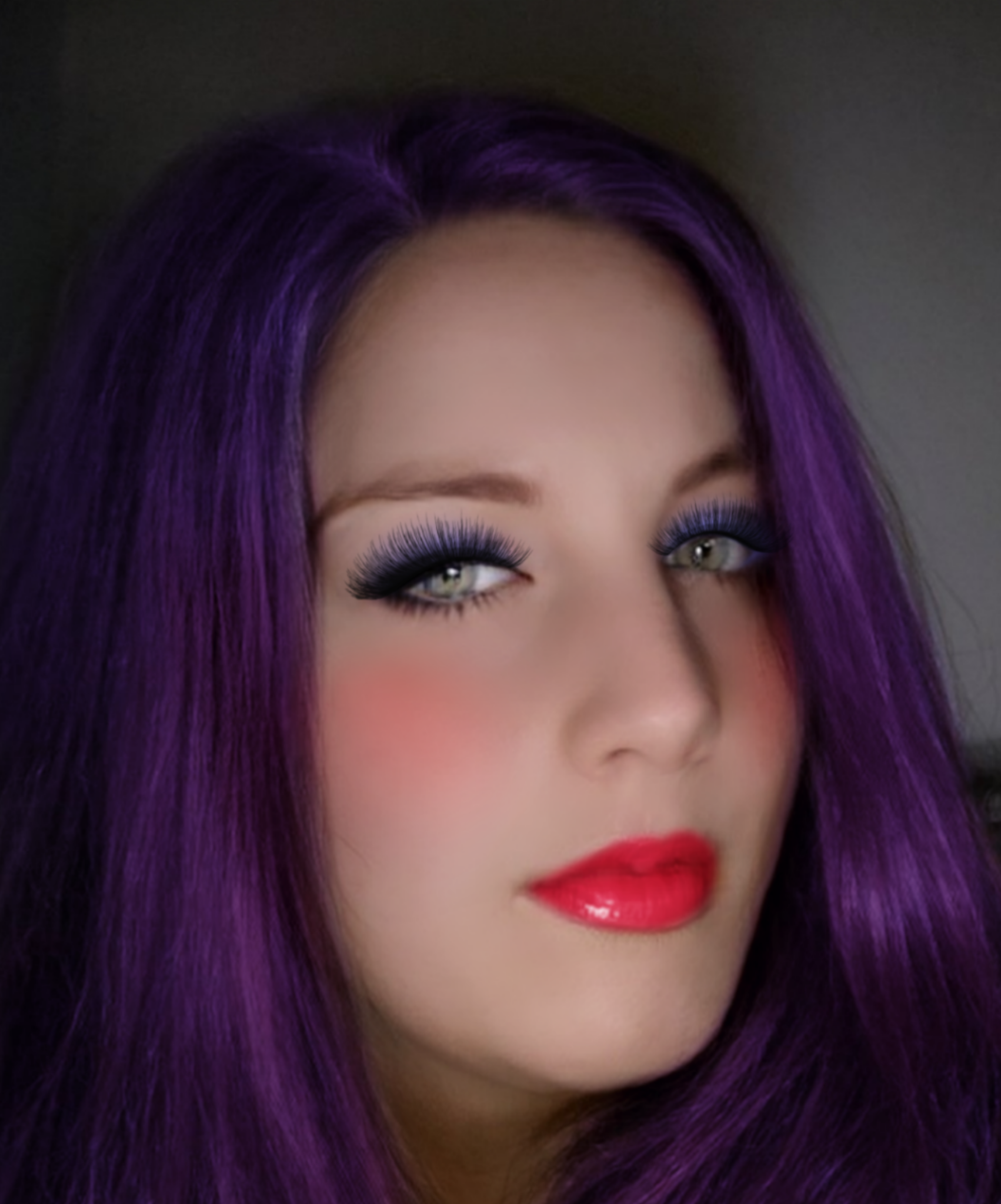 All alone in my cuddly bed 💋🐻 | Scrolller