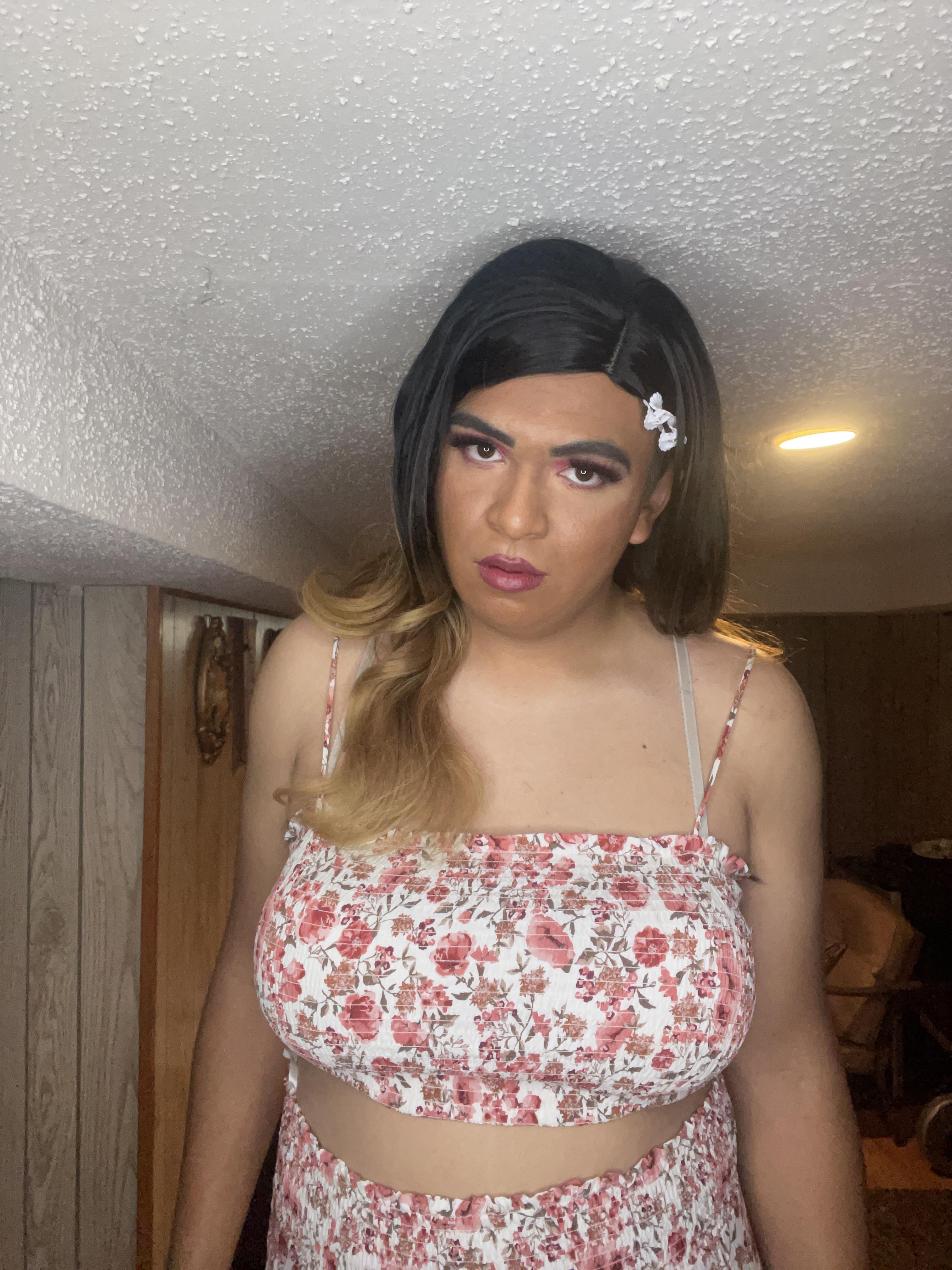 all dolled up | Scrolller