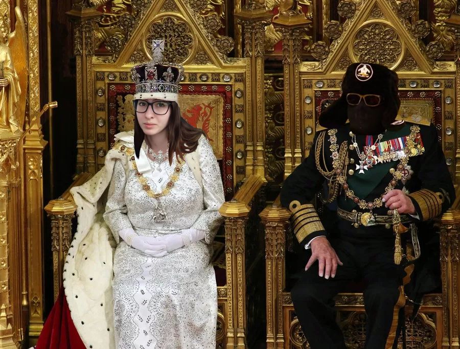 All hail the slav king and queen! | Scrolller