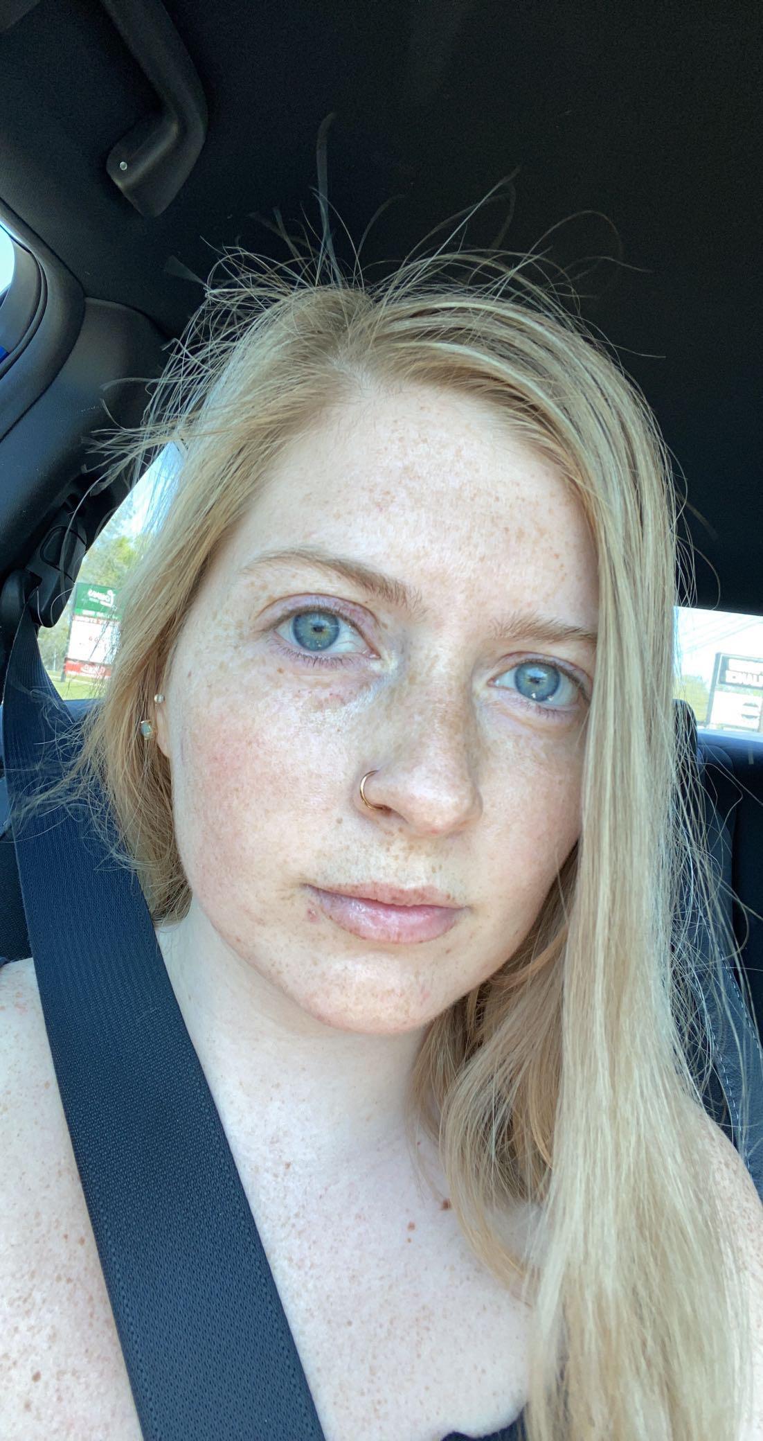 All natural, freckled face ☺️ | Scrolller