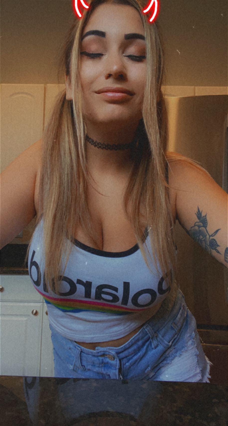 All the good girls go to hell right? 🖤🔥 | Scrolller