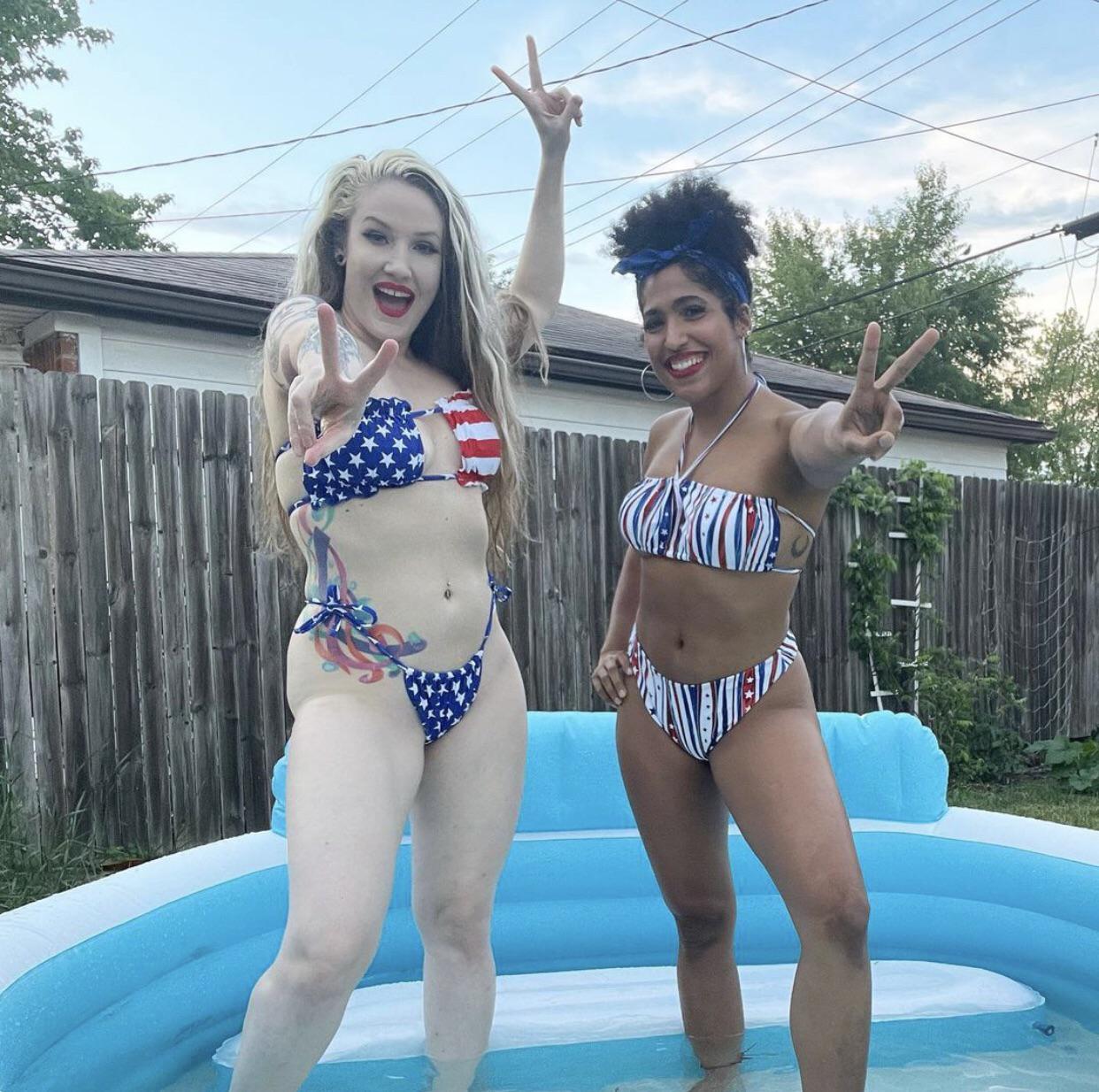 Allysin Kay & Marti Belle | Scrolller