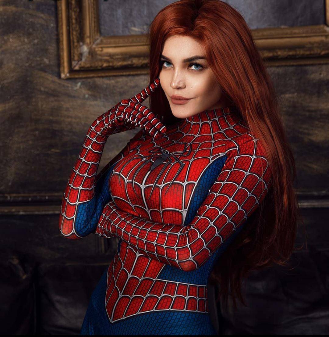 Along came a spider | Scrolller