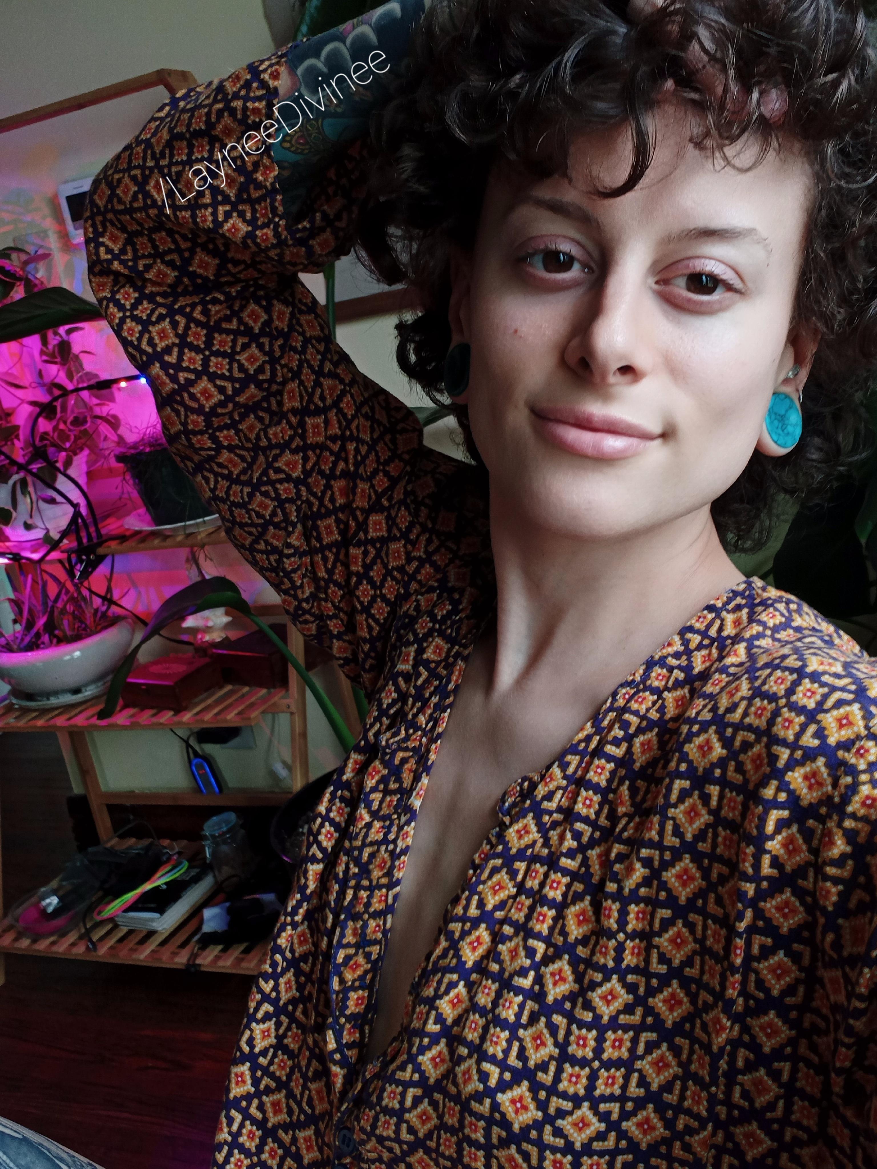 Always extra mild selfies [f] | Scrolller