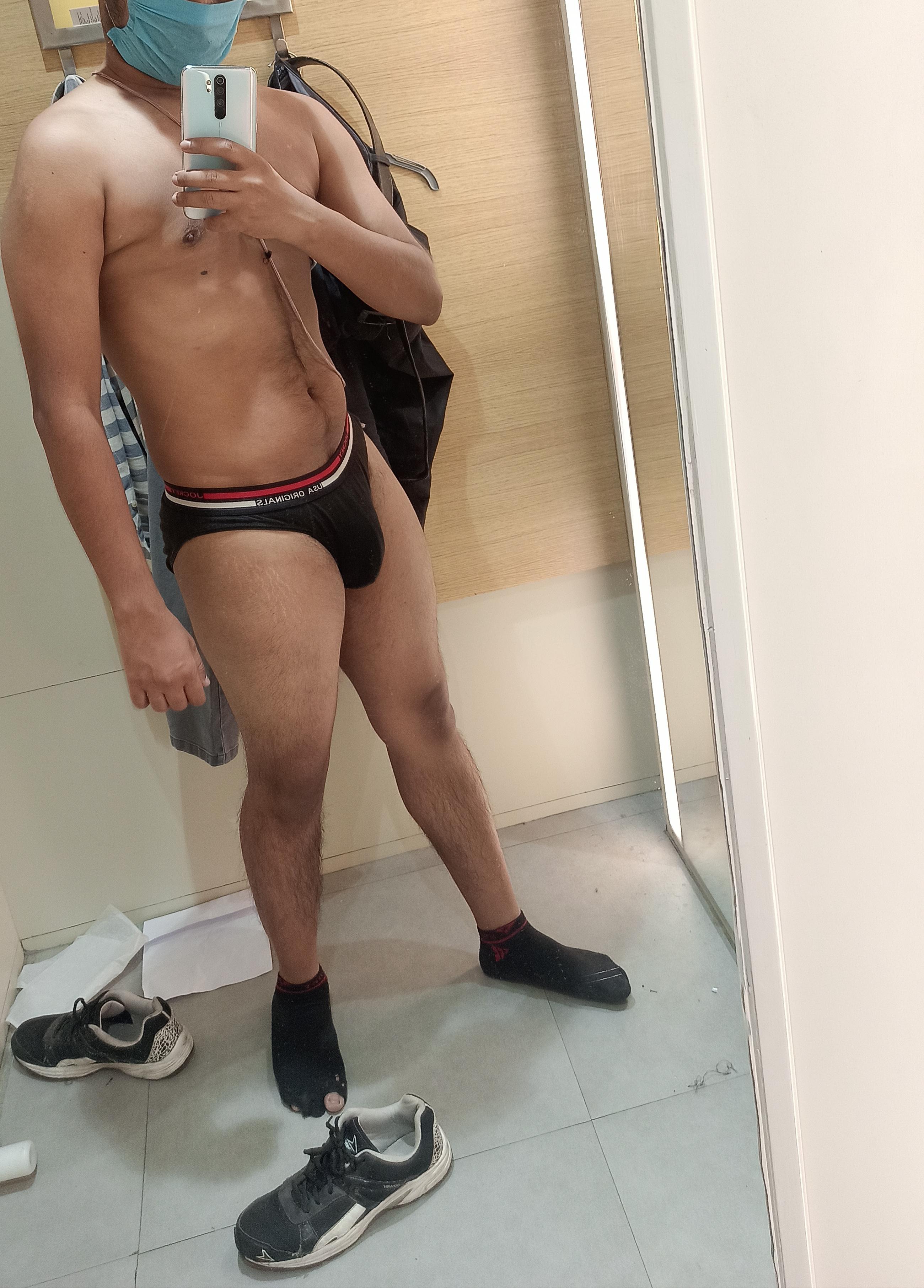 Come and take off the wrapper to have the taste of hard, juicy dong | Scrolller