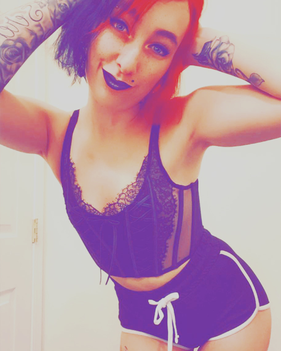 Am I built for BBC? If you're in Seattle and cool with my boyfriend watching, let me know ...