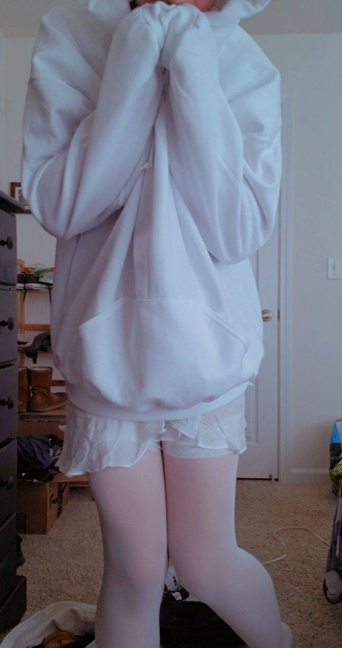 Am I girly enough? | Scrolller