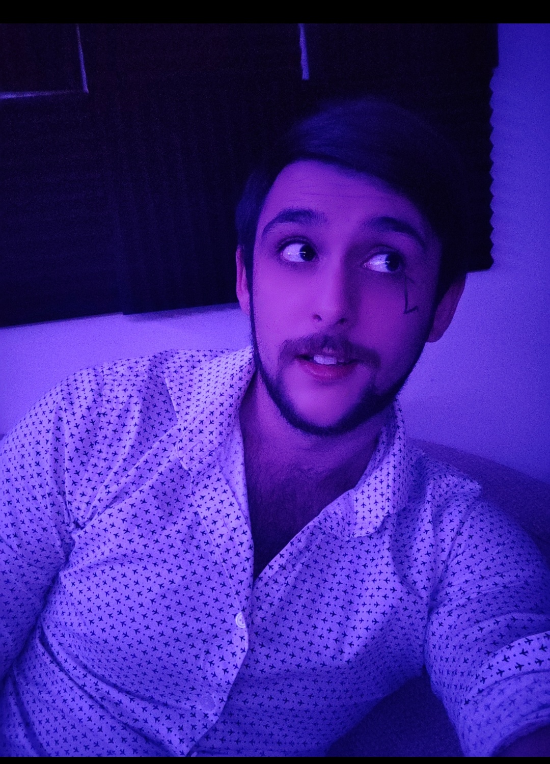Am I Hot 24M Scrolller Am I Hot 24M Scrolller