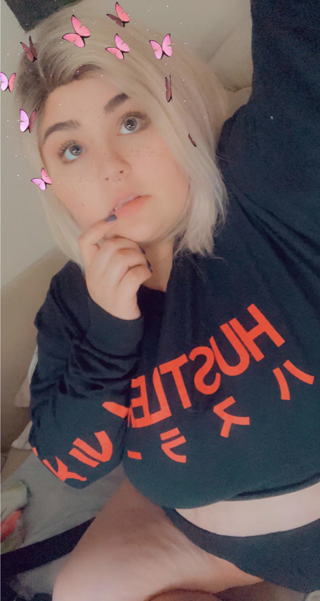 Am I in trouble for being up so late? | Scrolller