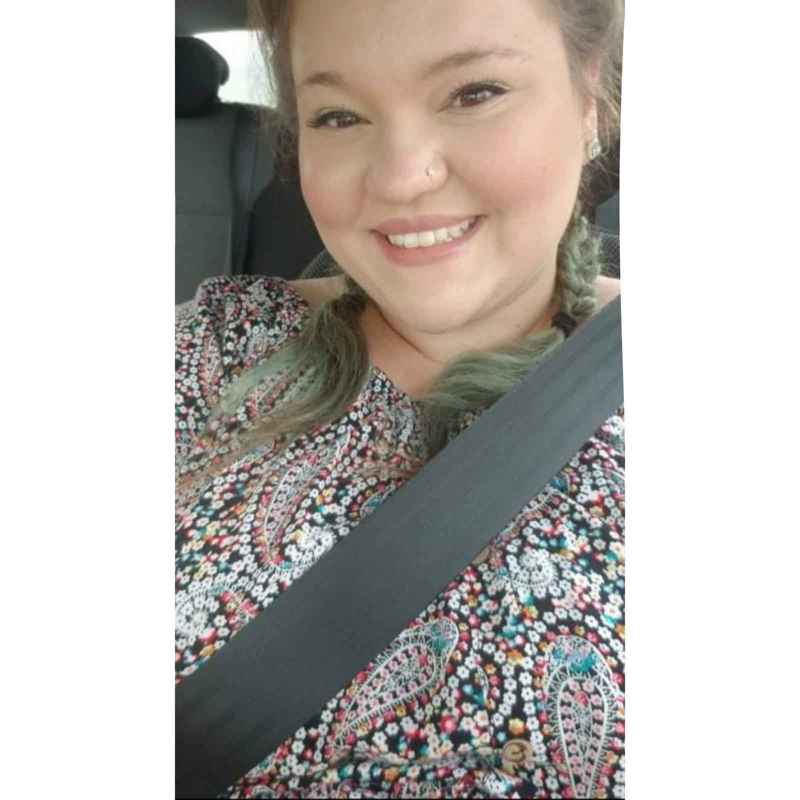 Am I pretty enough? 🥺 | Scrolller