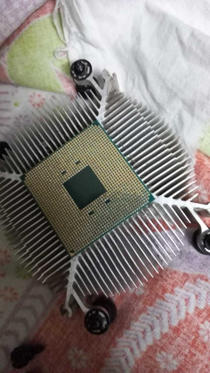 AMD's thermal paste = Glue | Scrolller